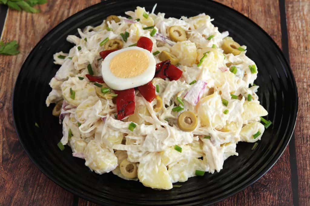 Esta Receta de Ensalada de Pollo [Vale por 20] Y que FACIL se Prepara