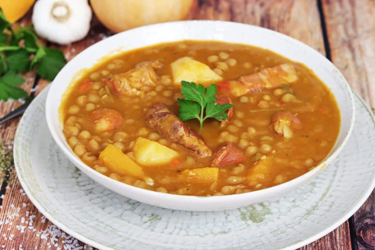 Cómo Hacer Potaje de Chicharos . Receta Cubana